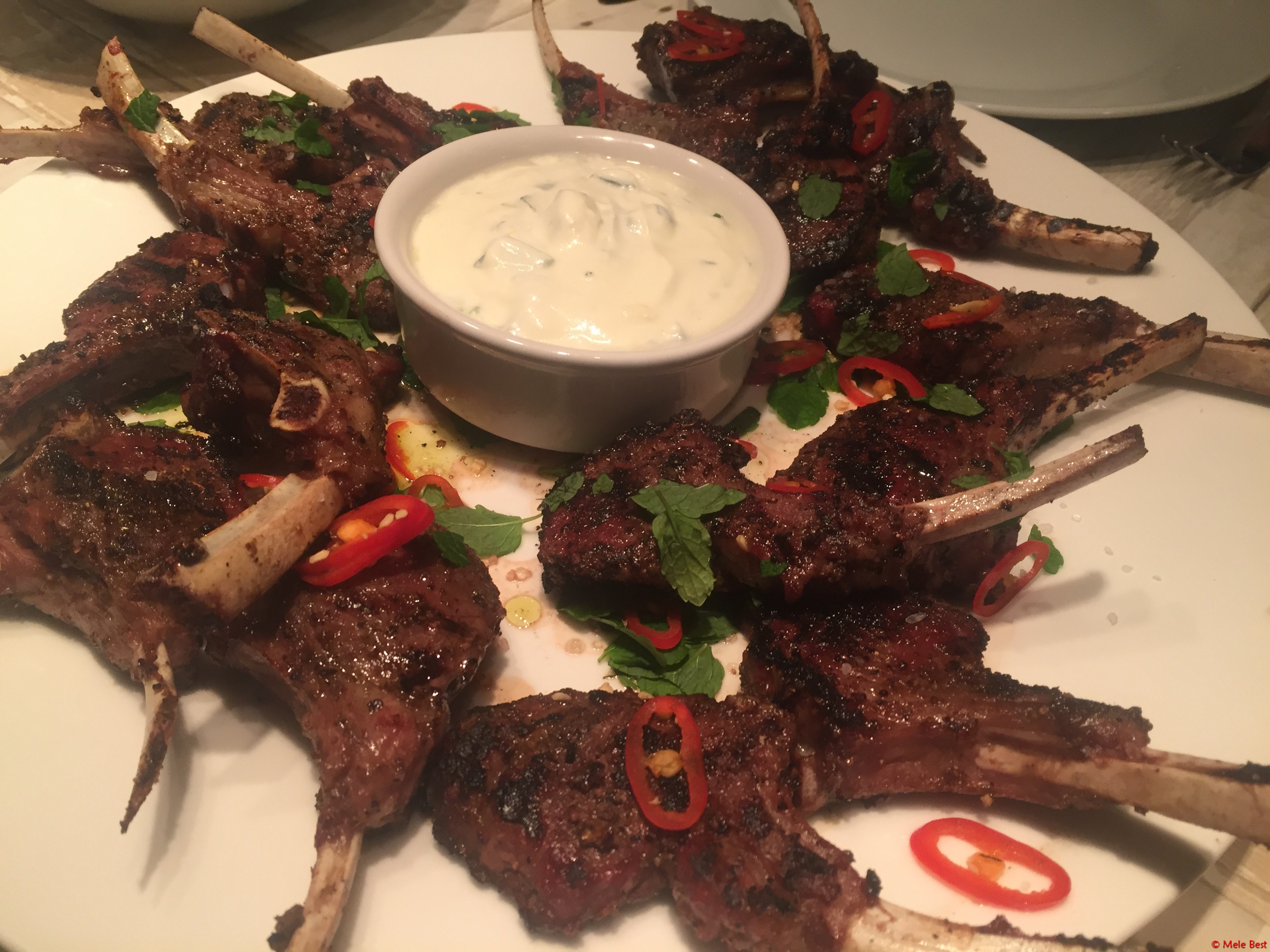 Mele's Lamskotelet met muntsaus recept - BBQuality