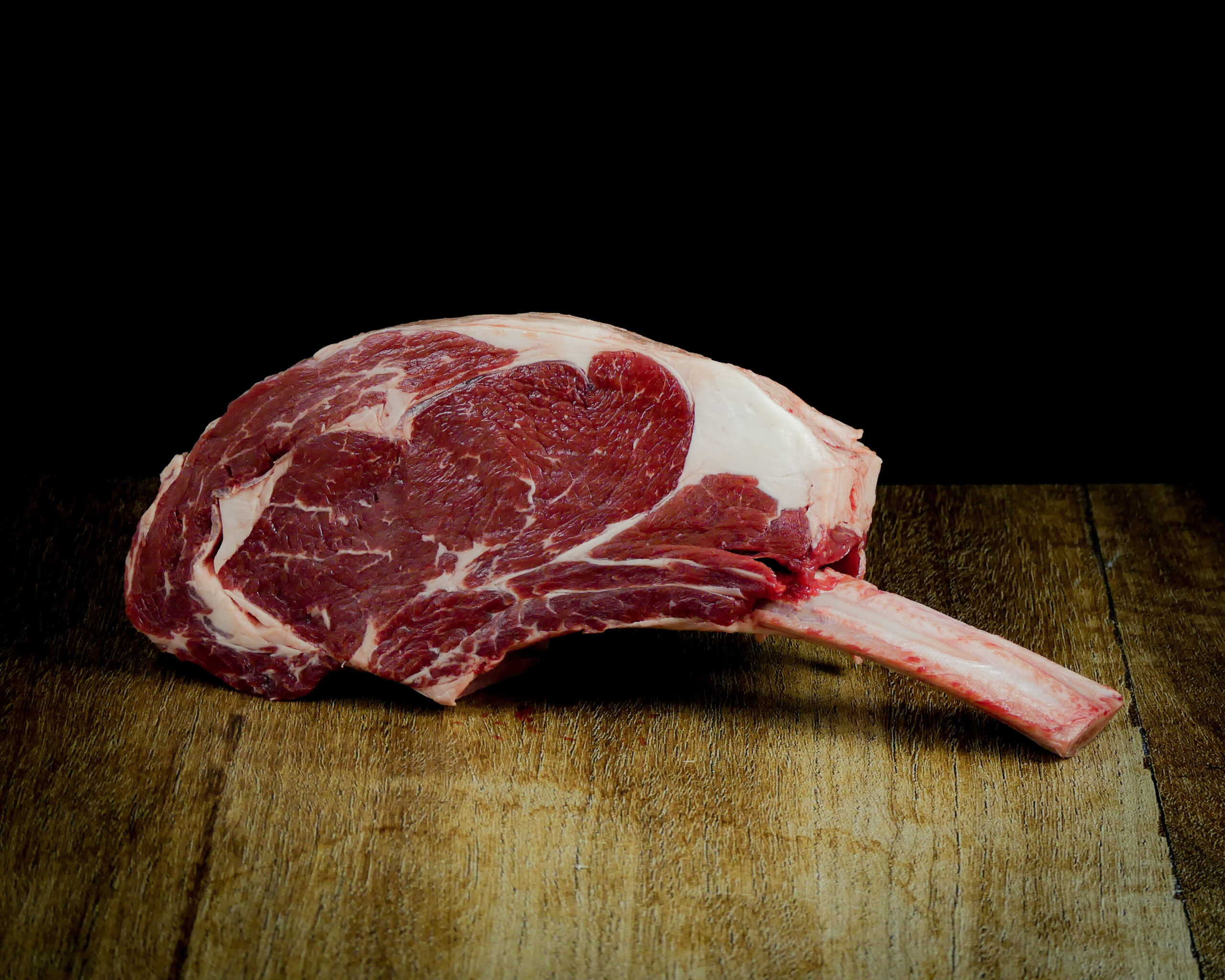 Angus tomahawk steak Canada grain fed bestellen | BBQuality.